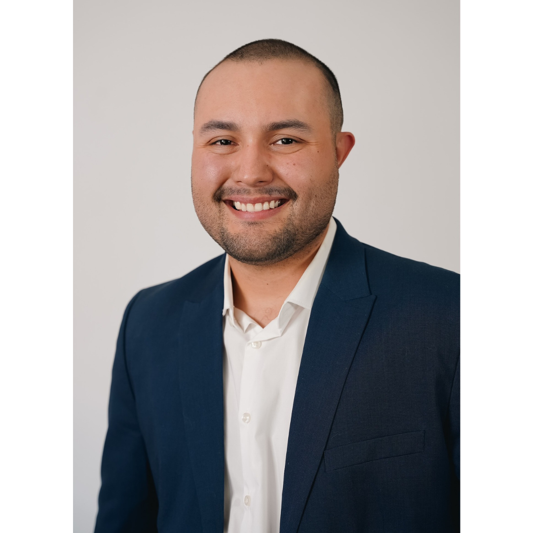 Adrian Gonzalez - BIO | Roadmap Writers