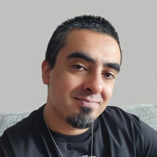 Farook Qais - BIO | Roadmap Writers