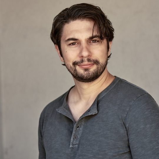 Jared Januschka - BIO | Roadmap Writers